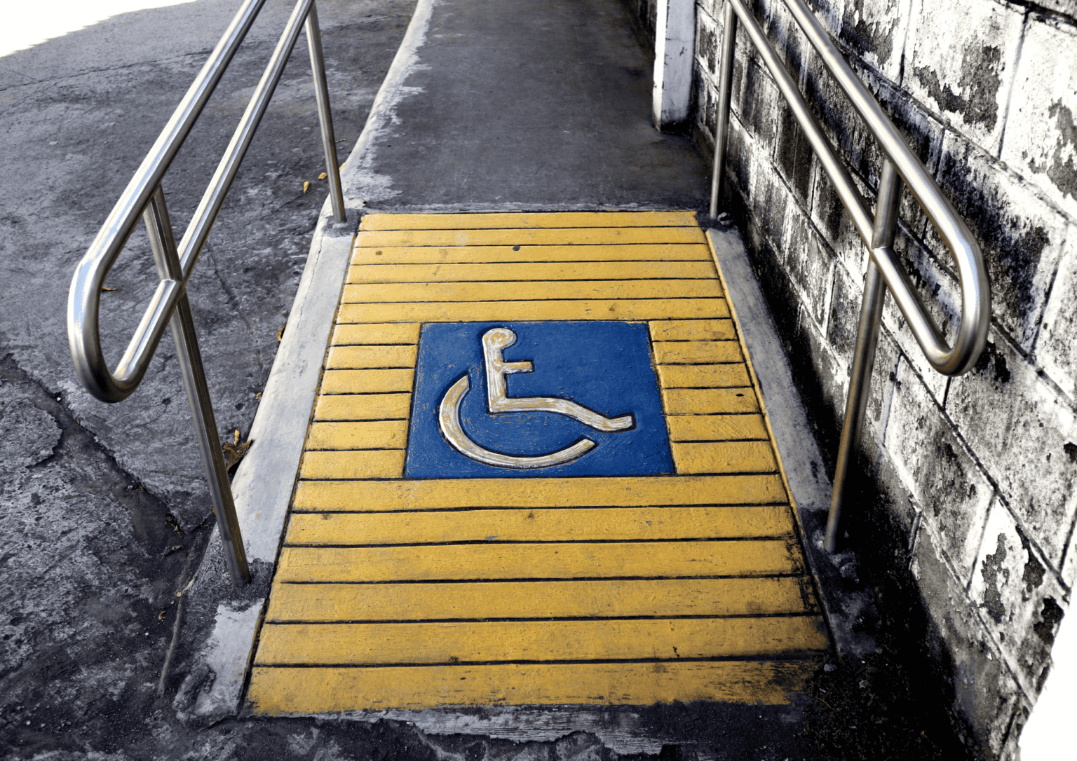ADA Ramp Requirements: Slope, Specs & Codes