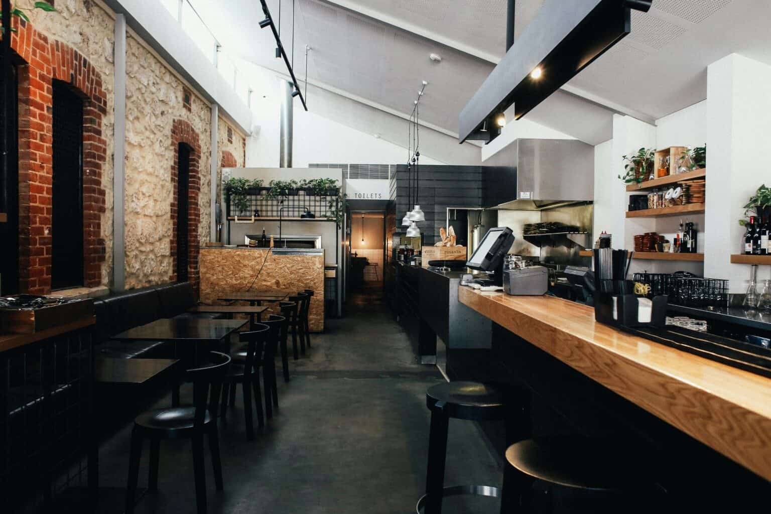 ADA Seating Requirements for Restaurants & Bars